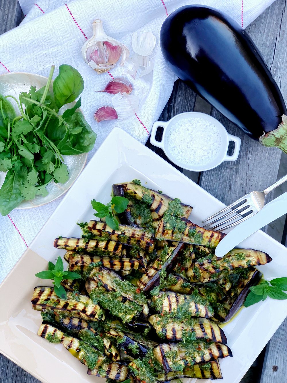 Marinirani plavi patlidžan – Kruške & Sir